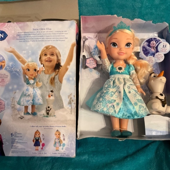 Frozen Elsa Snow Glow Disney Doll | Toys | Disney Frozen Snow Glow Elsa ...